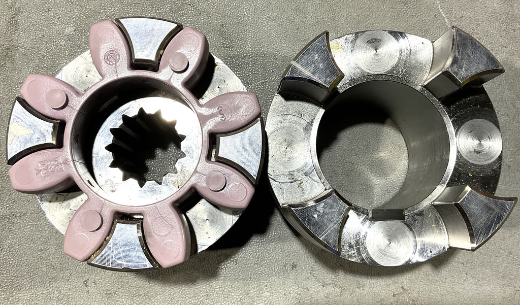 CARGOTECH FLEXIBLE COUPLING SHAFT 3885173-002 3010-01-432-8233 — G-Cor ...