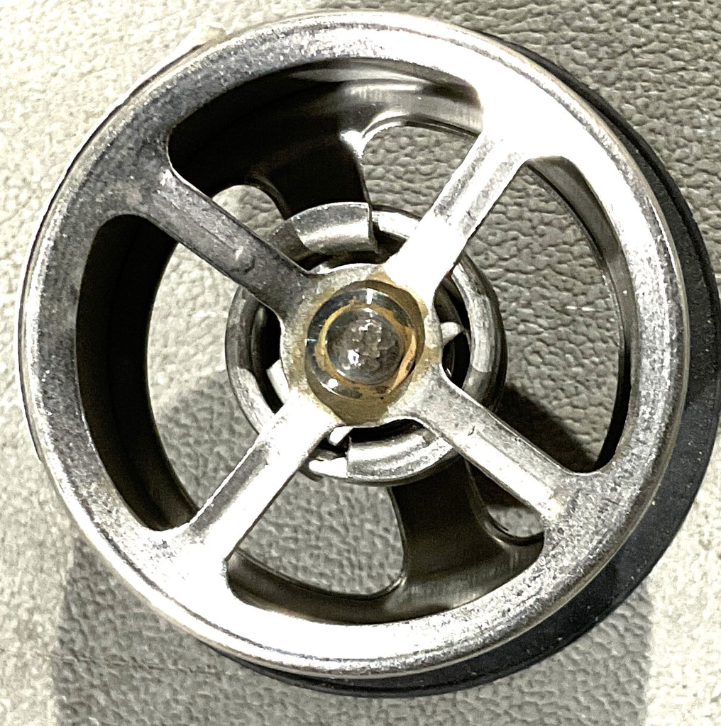 GENUINE VOLVO THERMOSTAT 8149182 — G-Cor Automotive