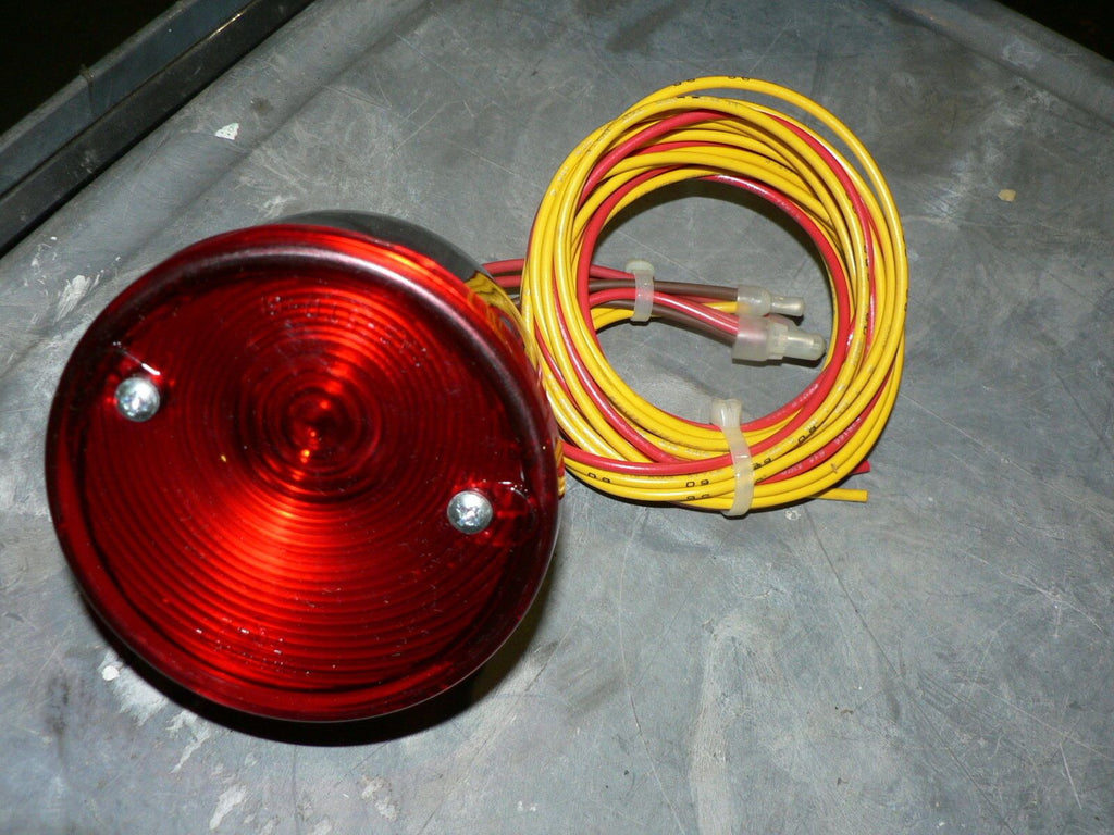 LANDOLL DREXEL 30821 TAIL LIGHT — G-Cor Automotive