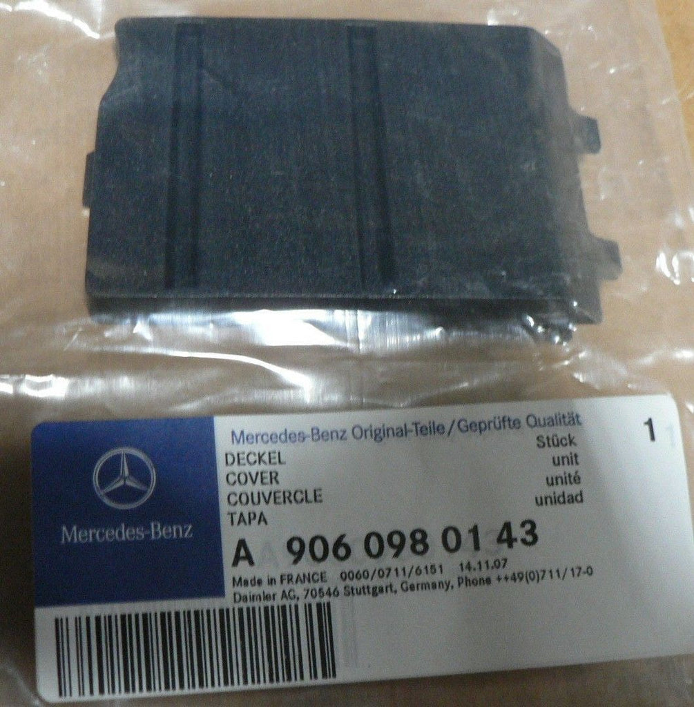 MERCEDES MANY COMMERCIAL MODELS INTAKE MANIFOLD COVER A9060980143 — G ...