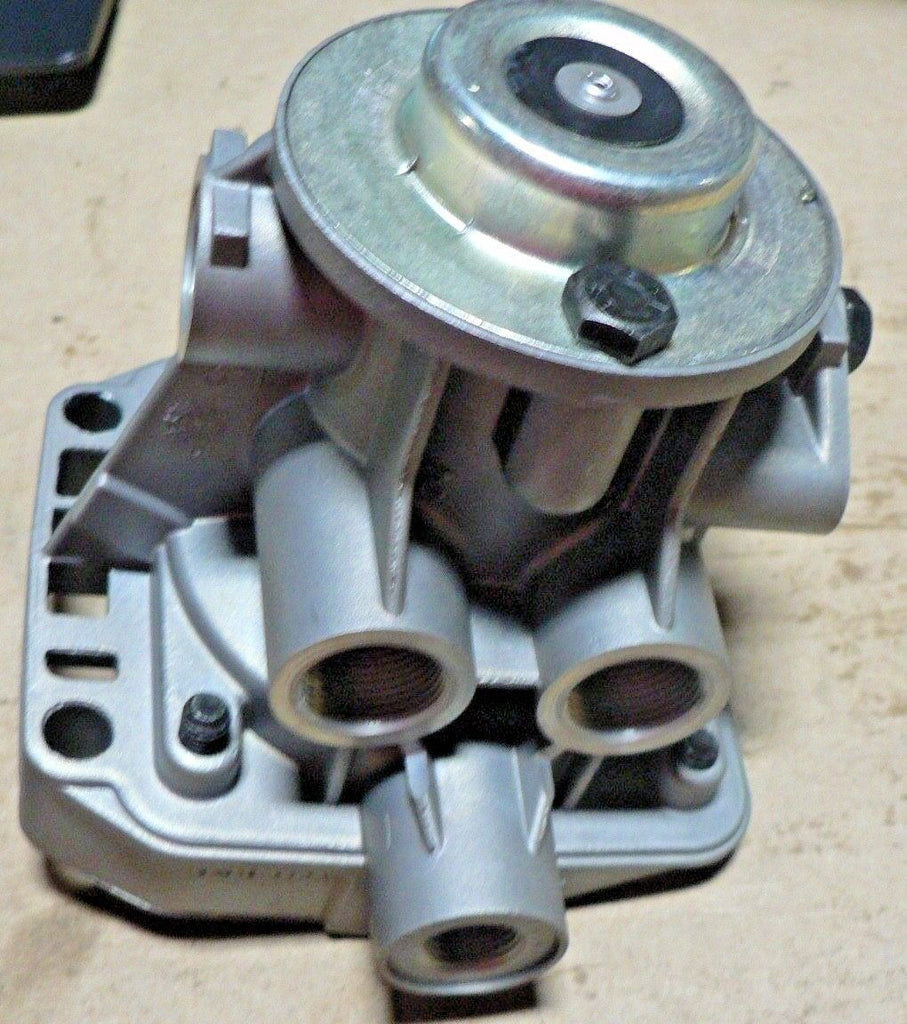 Wabco EMERGENCY TRAILER Pneumatic Brake Valve 037 3410 9710023007 — G ...