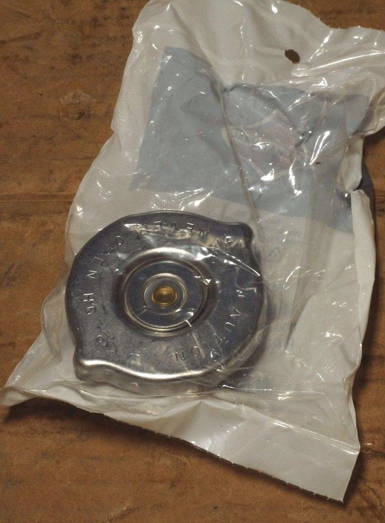 NAVISTAR 3589278C3 INTERNATIONAL CAP — G-Cor Automotive